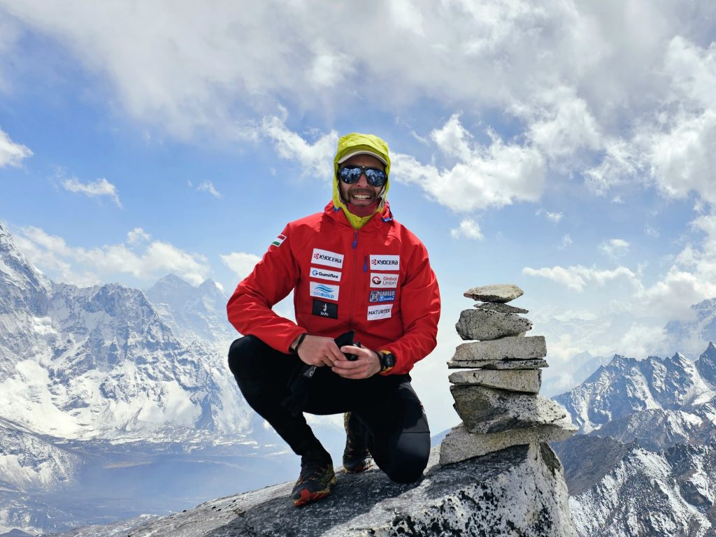 Suhajda Szilárd elérte a Mount Everest alaptáborát | Sport&Move